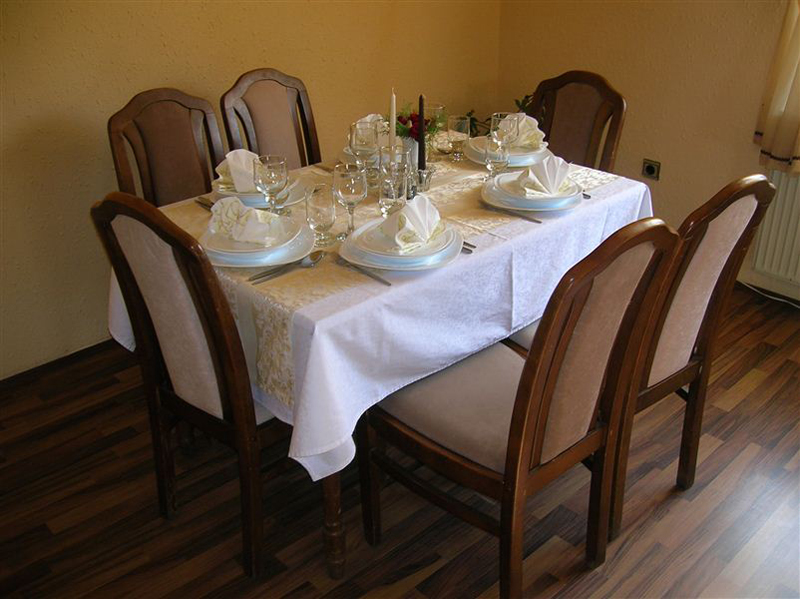 RESTORAN VOŽD, Restorani Topola, Restorani u Topoli, Srbija 381info.com
